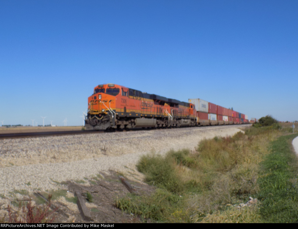 BNSF 7306